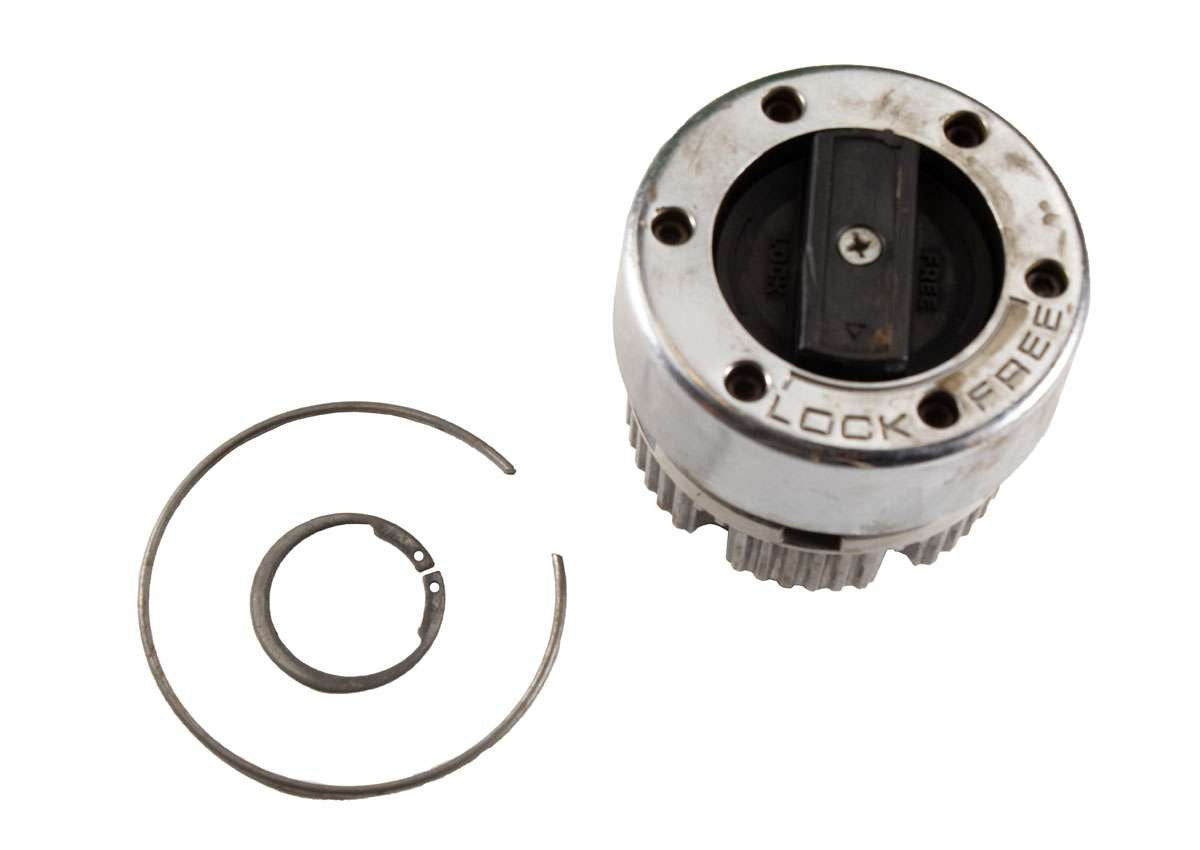 QU56018.5 1 Side WARN 9790 4x4 Lockout Manual Hub